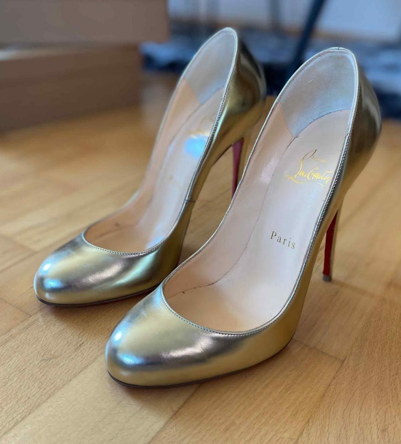 Pre-loved Christian Louboutin Fifi Pump Metallic Gold - Anja Liesa